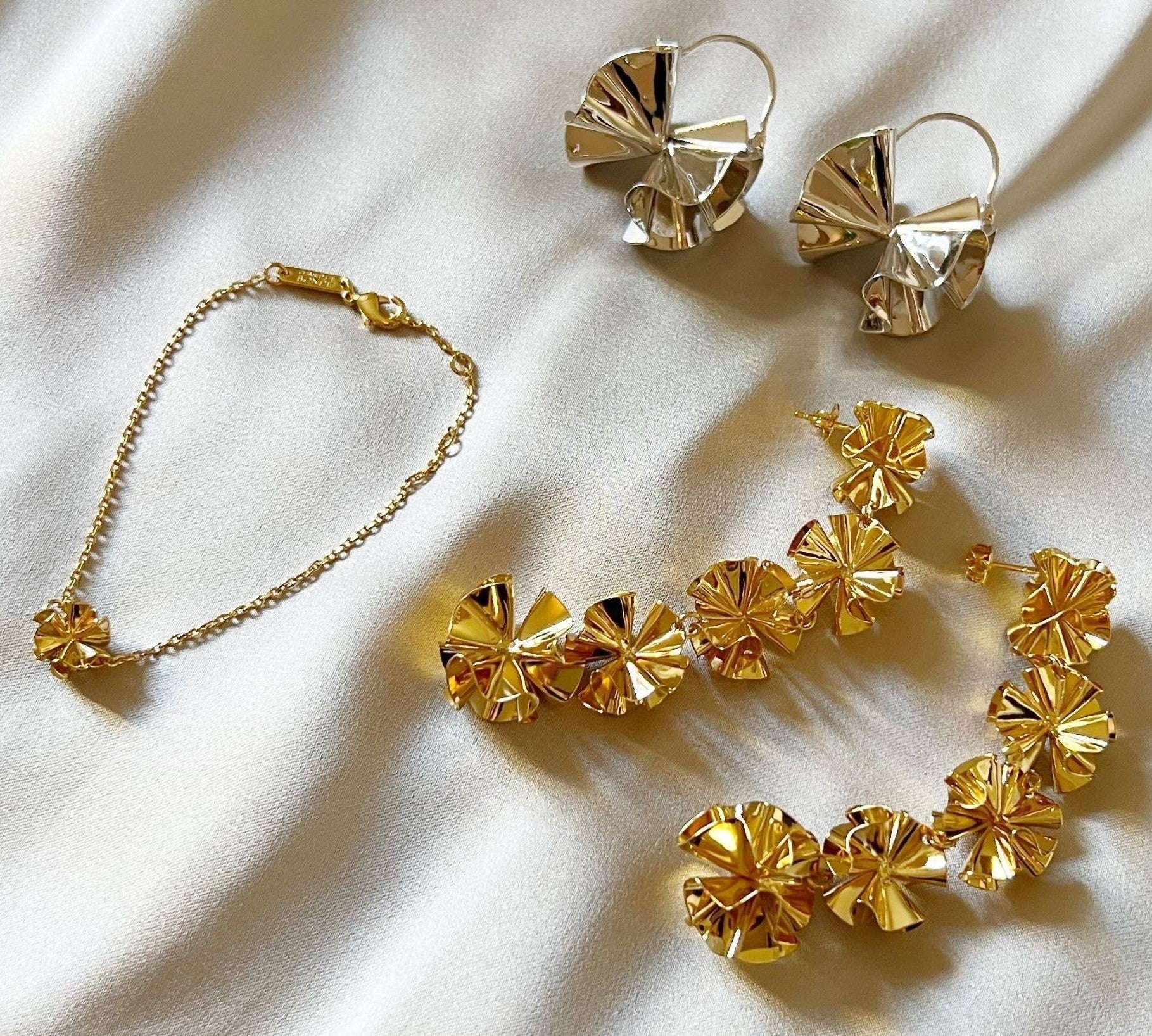 Collections – Charlotte Bonde Sthlm